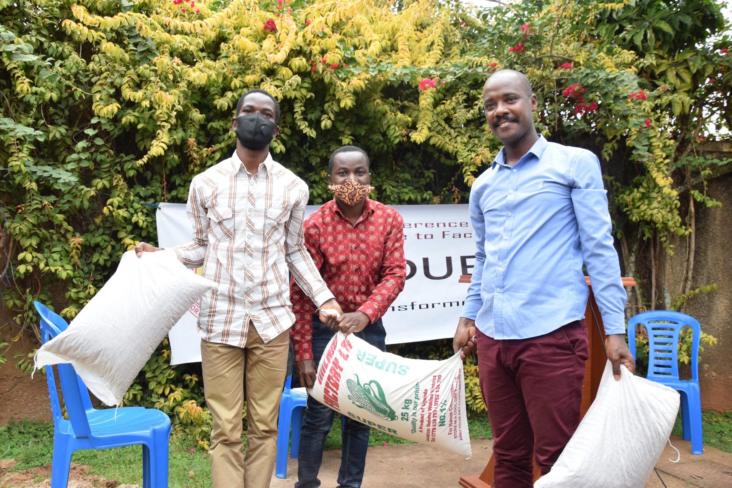 Uganda Journalists body (UJA) commences giving out food relief to ...